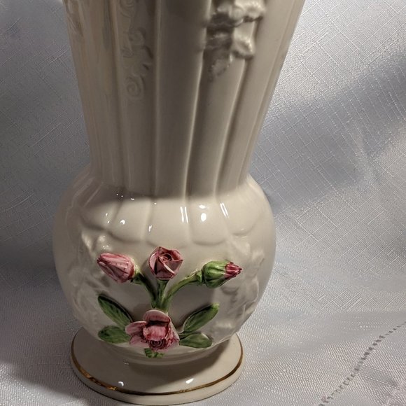 Belleek | Accents | Rare Belleek Rose Of Tralee Vase Signed 76500 ...